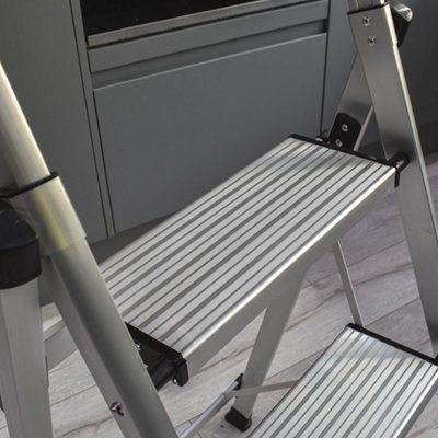 5 Step Home Master Compact Aluminium Step Ladder