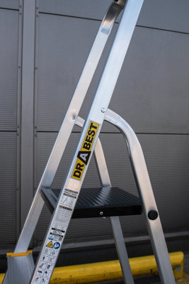 5 STEPS ALUMINIUM PROFESSIONAL LADDER, max 150kg