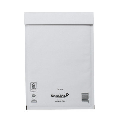 50 x F/32 MailLite White Padded Envelopes