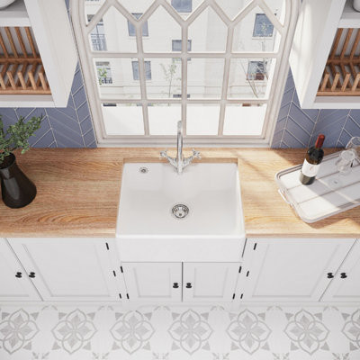 595mm - Fireclay Butler Kitchen Sink - Tap Ledge, Overflow, Tap & Waste
