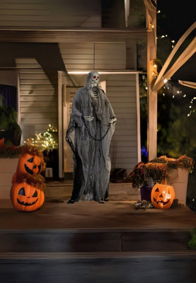 5ft Hanging Chained Light Up Skeleton Ghost