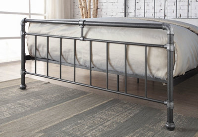 5ft King Size Retro bed frame,black,silver,metal pipe,tube design ...