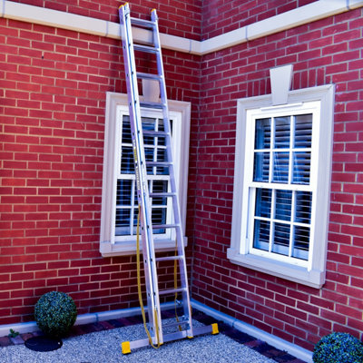 6.82m Trade Master Pro 2 Section Extension Ladder