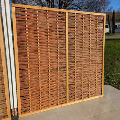 6ft x 5ft Framed Willow Hurdles | DIY at B&Q