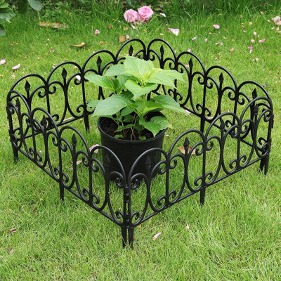 6pcs Outdoor Picket Fence Decorative Garden Border Edging