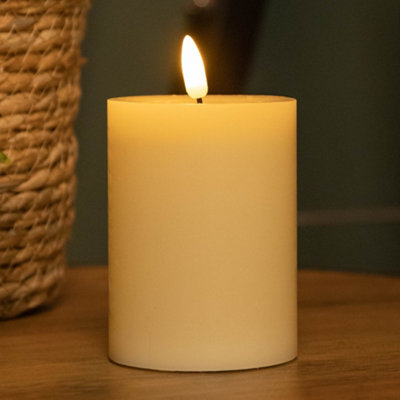 7.5cm x 10cm Cream Wax Melted Pool Effect Candle with Timer Function ...
