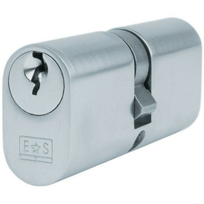 70mm OVAL Double Cylinder Lock Keyed to Differ 5 Pin Satin Chrome Door