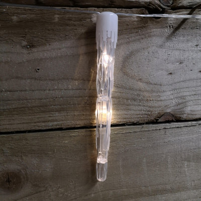 72 LED 6.9m Premier 24 Indoor Outdoor Icicle Shape Christmas Chaser ...