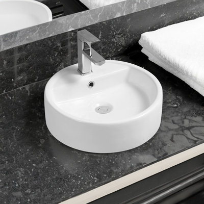 7465 Ceramic 45cm All-in-One Thick-Edge Countertop Basin | DIY at B&Q