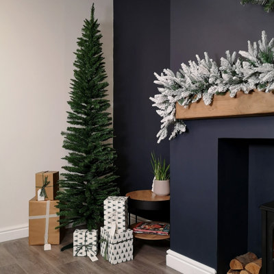 7ft (2.10m) Pencil Style Slim Artifical Christmas Tree in Green