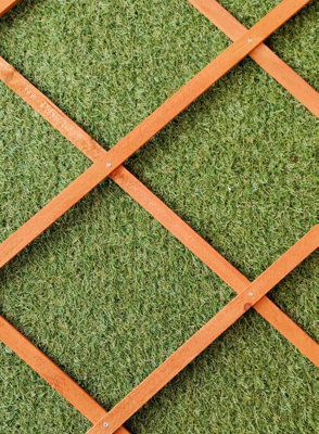 7mm Heavy Duty Brown Expanding Wooden Trellis 1.8m x 0.6m