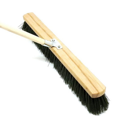 80 cm / 31.5 in Traditional Wooden Sweeping Broom Soft Bristle Brush ...