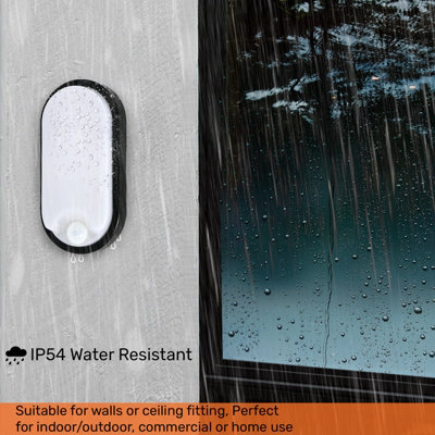 8W Oval LED Bulkhead Light, IP54 Waterproof, PIR Sensor, 650 Lumens ...