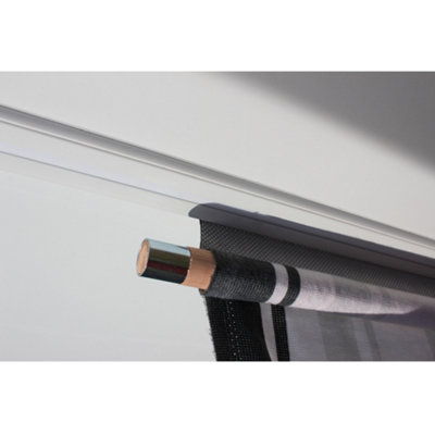 9 Pole Sand & Grey Stripe Windbreak