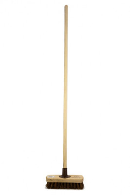 9" Stiff Deck Scrub Wooden Scrubbing Scrubber Brush with Long Wood Handle