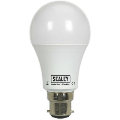 9W B22 SMD LED Light Bulb - Bayonet Cap Fitting - 6500k White Light ...