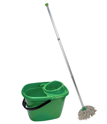 Abbey Professional Mop and Bucket Kit with two mop heads, Green | DIY ...