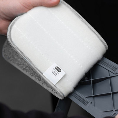 ADDIS Essentials Microfibre Spray Flat Mop with 2x Spare Replacement ...