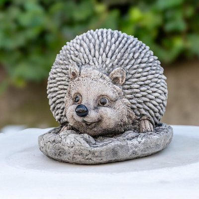 ADORABLE SPIKE HEDGEHOG GARDEN ORNAMENT