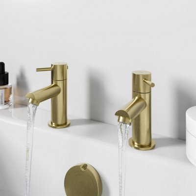 Affine Brushed Brass Bath Pillar Taps Round Single Lever Pair Modern ...