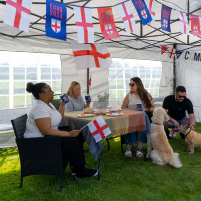 Airwave Four Seasons Essential 2.5x2.5 Pop Up Gazebo with Sides White