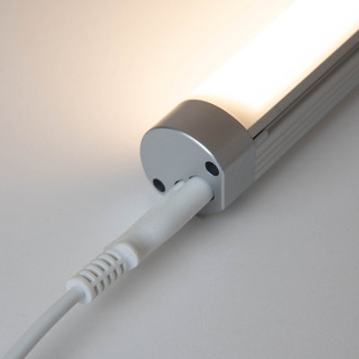 Arlec Wide Angle 7W LED Bar Strip Light - Warm White UK Plug Mains ...