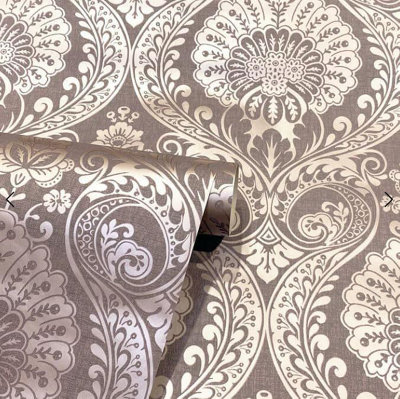 ARTHOUSE DECORIS LUXE DAMASK CHOCOLATE & ROSE GOLD FEATURE WALLPAPER 906605