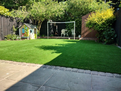 Artificial Grass 40mm Pile Pet-Friendly Thick Natural Realistic High ...