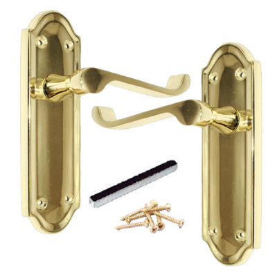 Ashford Door Handle Latch Scroll Lever - Polished Brass | DIY at B&Q