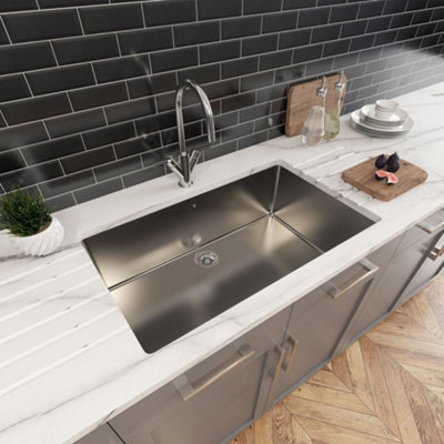 Astini Serena 1-Bowl 18/10 Stainless Steel Undermount Sink 750x450mm ...