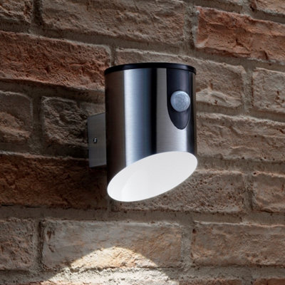 Auraglow Battery Powered PIR Motion Sensor Wall Light - HIXON - Black