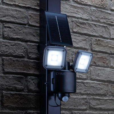 Auraglow Hybrid Solar & Battery Twin LED Security Light - CYRUS