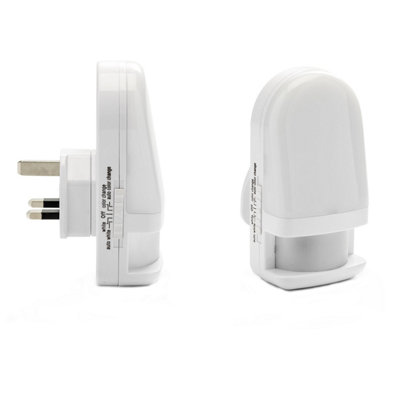 Auraglow Plug In Colour Changing LED Night Light - Daylight sensor