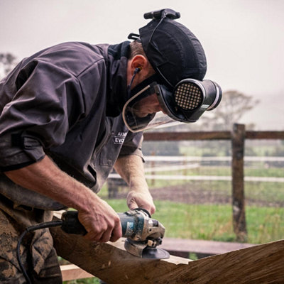 Axminster APF 10 Evolution Powered Respirator With Impact Visor