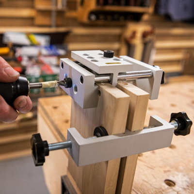 B&q dowel jig store