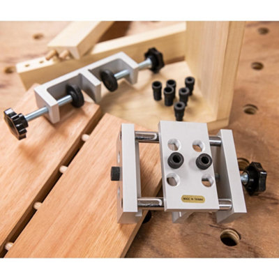 Axminster Workshop No.1 Dowelling Jig