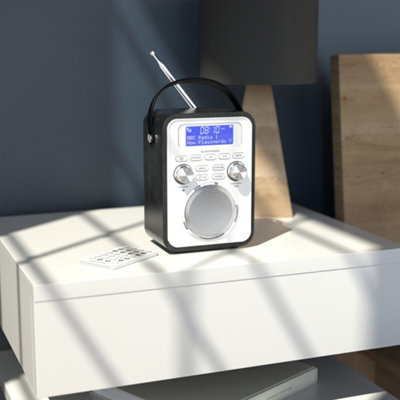 Azatom Blackfriars DAB / DAB+ Radio With Rechargeable battery ...