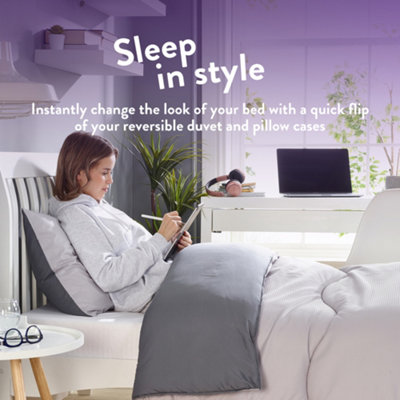 Back to Uni Embossed Waffle 10.5 Duvet, 2 Medium Pillows