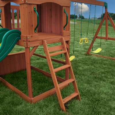 Backyard Discovery Atlantis Cedar Wooden Climbing Frame with 2 x Swings ...