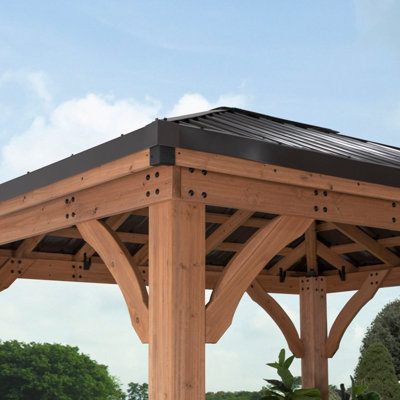 Backyard Discovery Barrington Cedar Wood Outdoor Patio Gazebo with ...