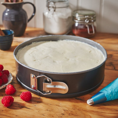 BAKER & SALT CLASSIC NON-STICK 15 PIECE ULTIMATE BAKING SET