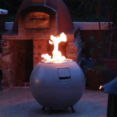BALLO GAS OUTDOOR FIREPIT - CEMENT
