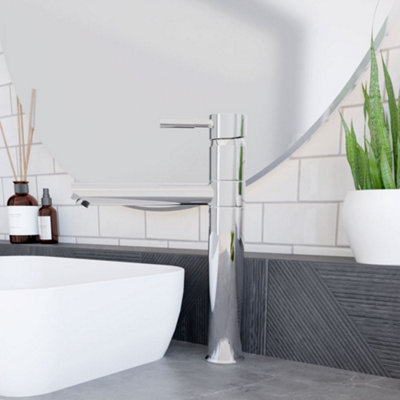 Balterley Bradnop Round Tall Lever Mono Basin Mixer Tap - Chrome