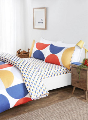 Baltimore Microfibre Polyester Complete Set With Pillowcase at B&Q