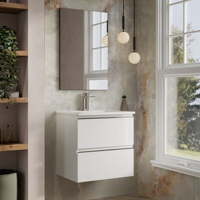 Banyetti Vatilla 600mm Wall Hung Basin Unit with Chrome Handles - Gloss ...