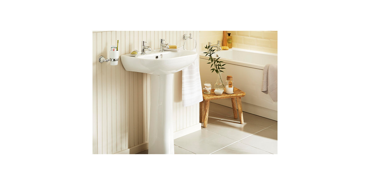 Basin buying guide at B&Q