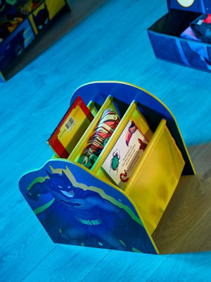 Batman Freestanding Sling Bookcase