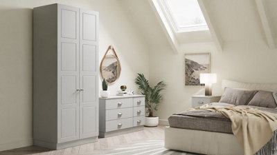 Bedroom Kit Shaker Light Grey Double Wardrobe with Single Rail & Shelves