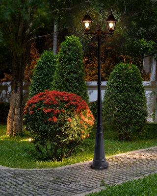 Beliani Retro Outdoor Lamp Post SUKRI Black