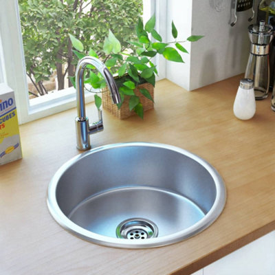 Berkfield Kitchen Sink with Strainer and Trap Stainless Steel | DIY at B&Q